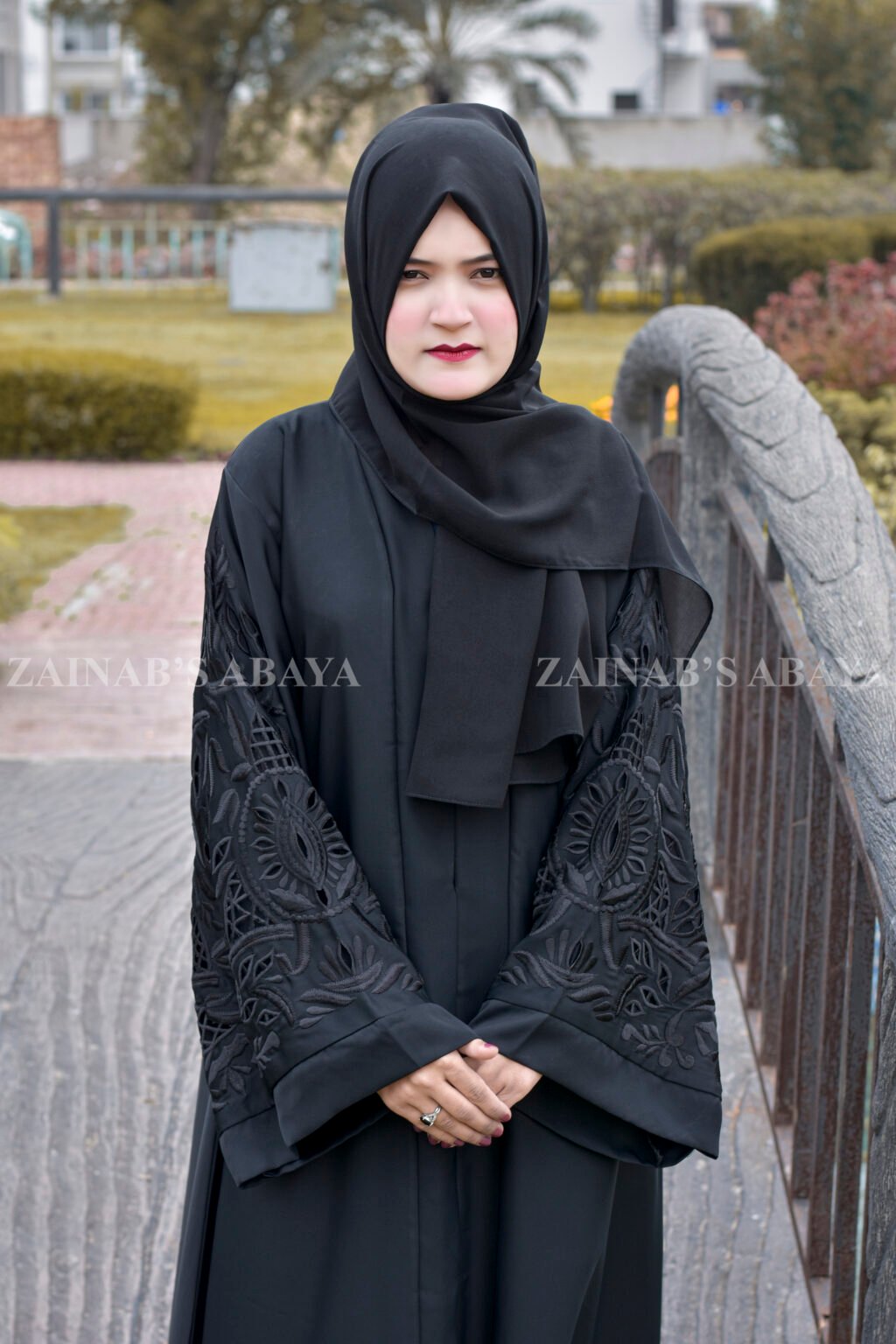 Elegant ColoFront Open Abaya with Embroidery - Zainab Abaya